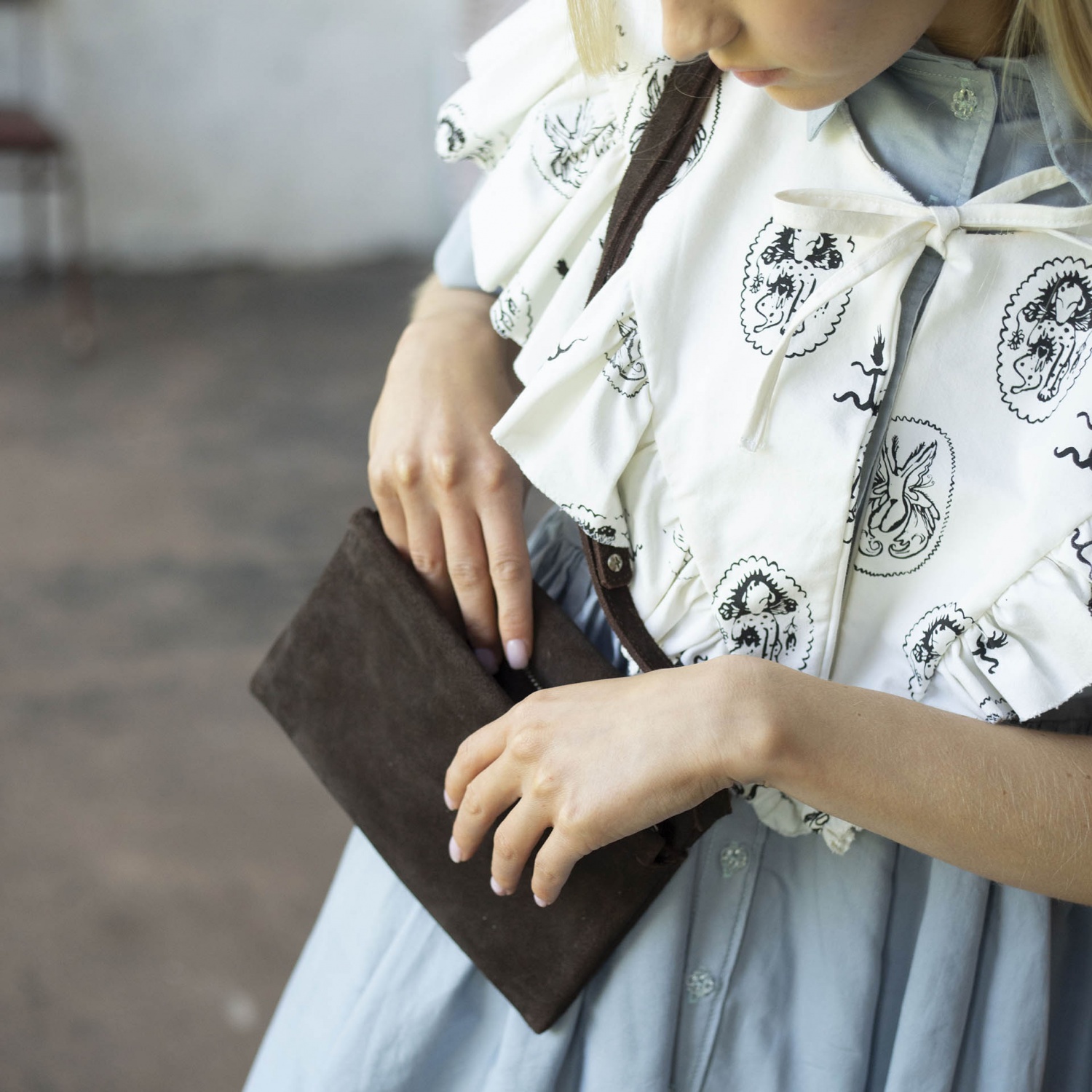 Shuk Bag S, dark chocolate velvet | Balagan Studio