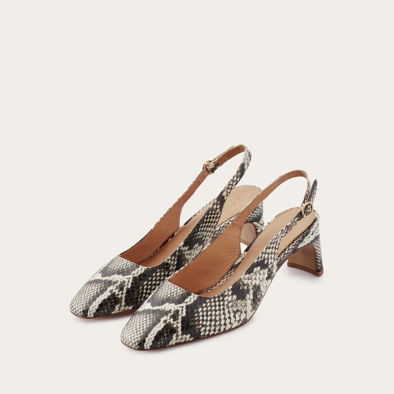 Veronica Pumps, off white python pattern | Balagan Studio