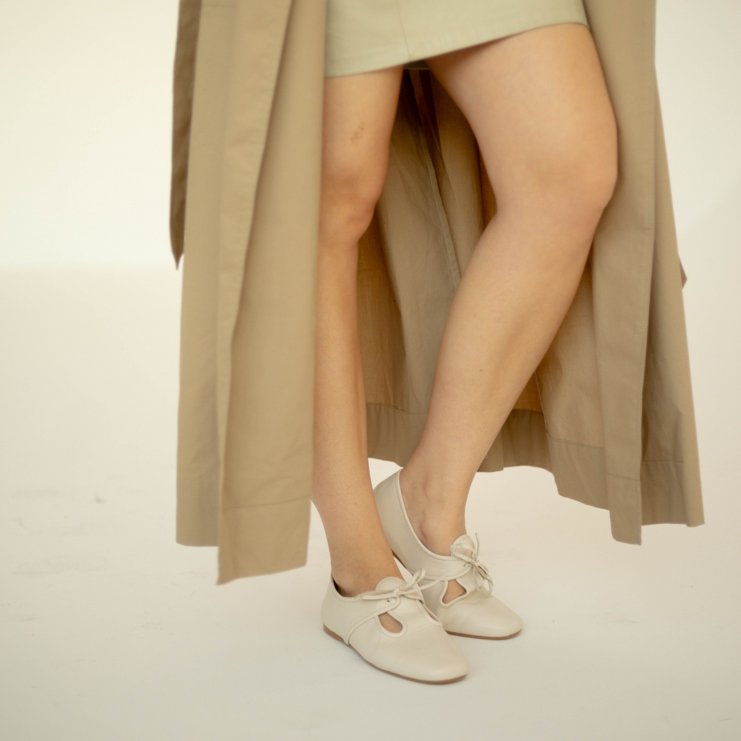 Parpar Flats, cream | Balagan Studio