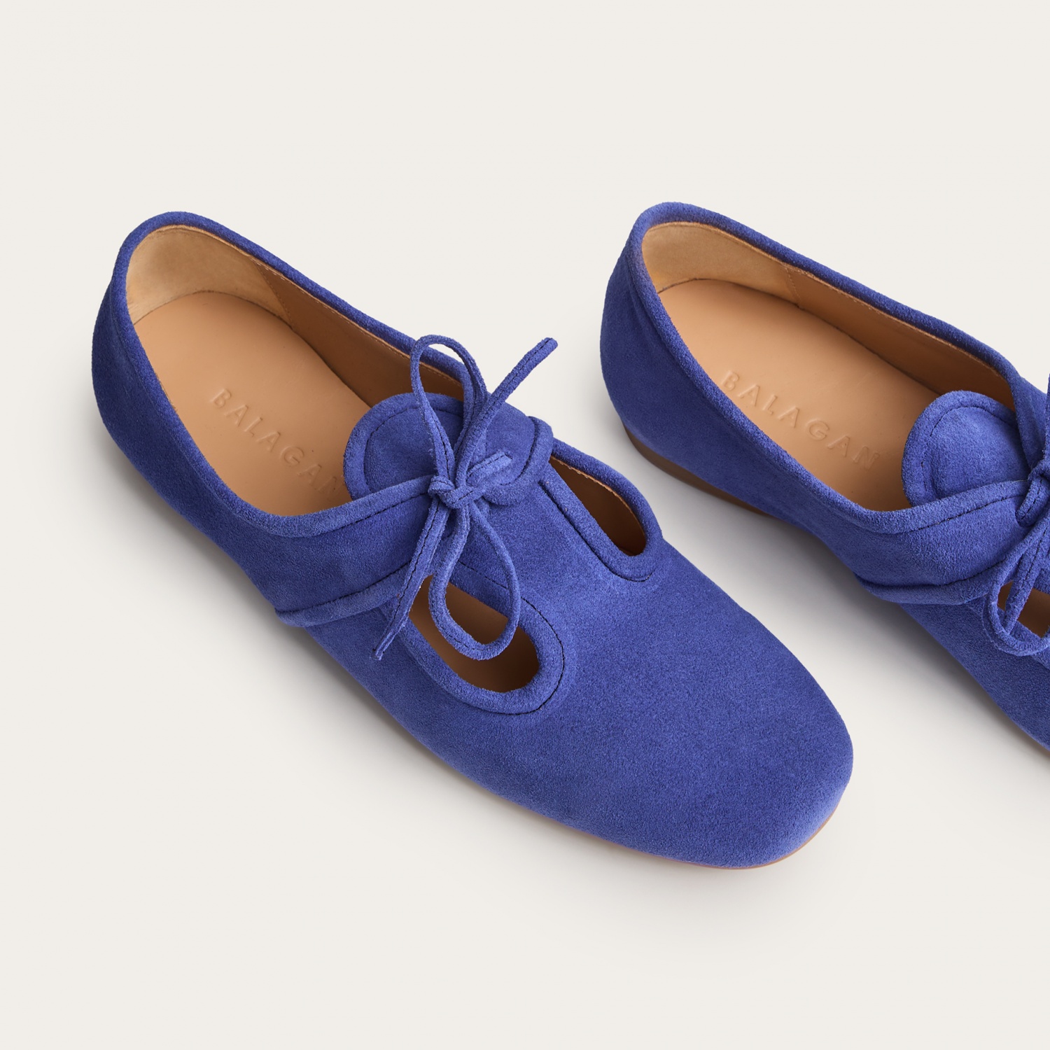 Parpar Flats, blue velvet | Balagan Studio