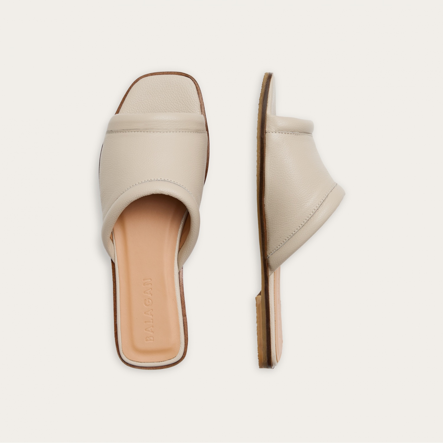 Karit slides, off white | Balagan Studio