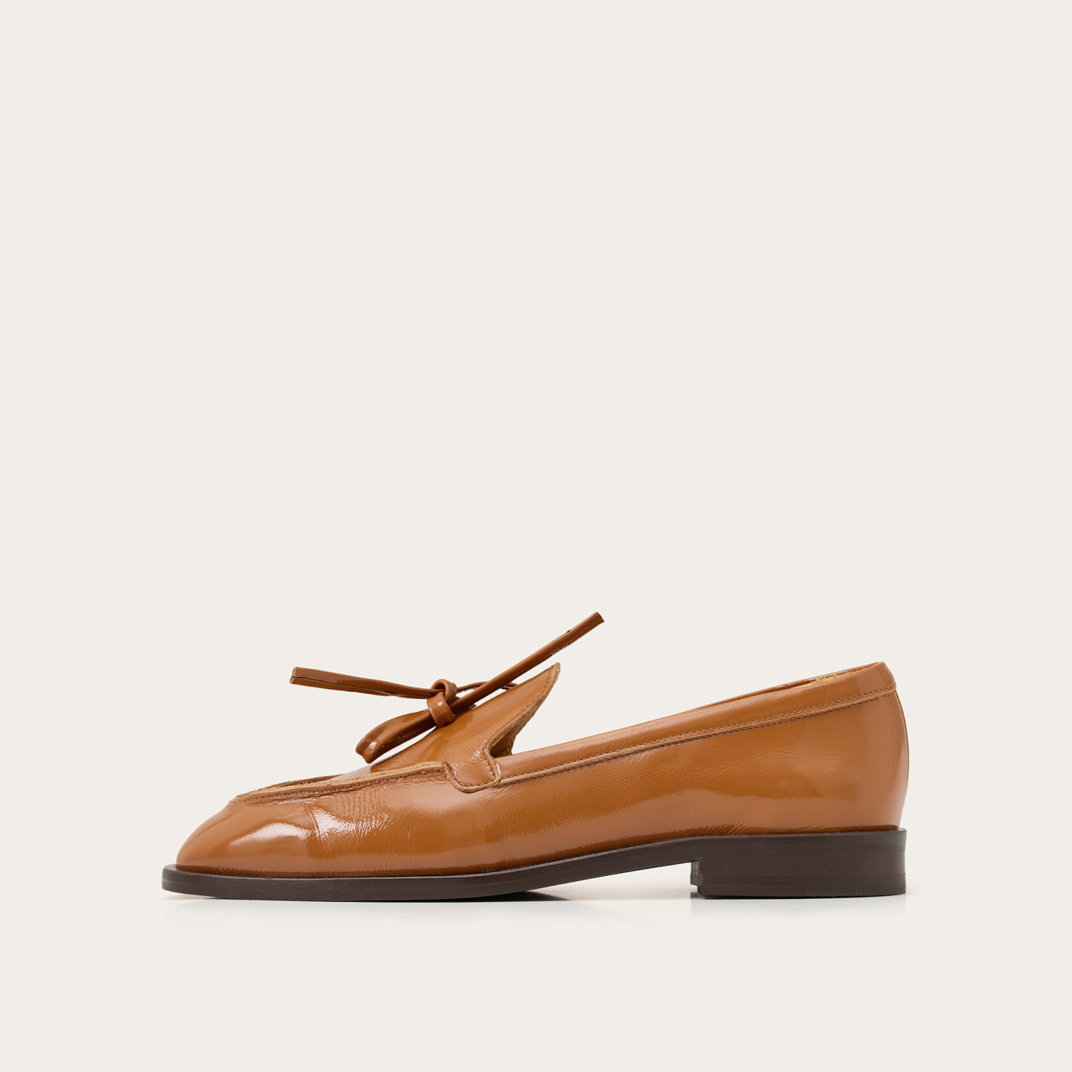 Raphael Flats, glossy caramel | Balagan Studio