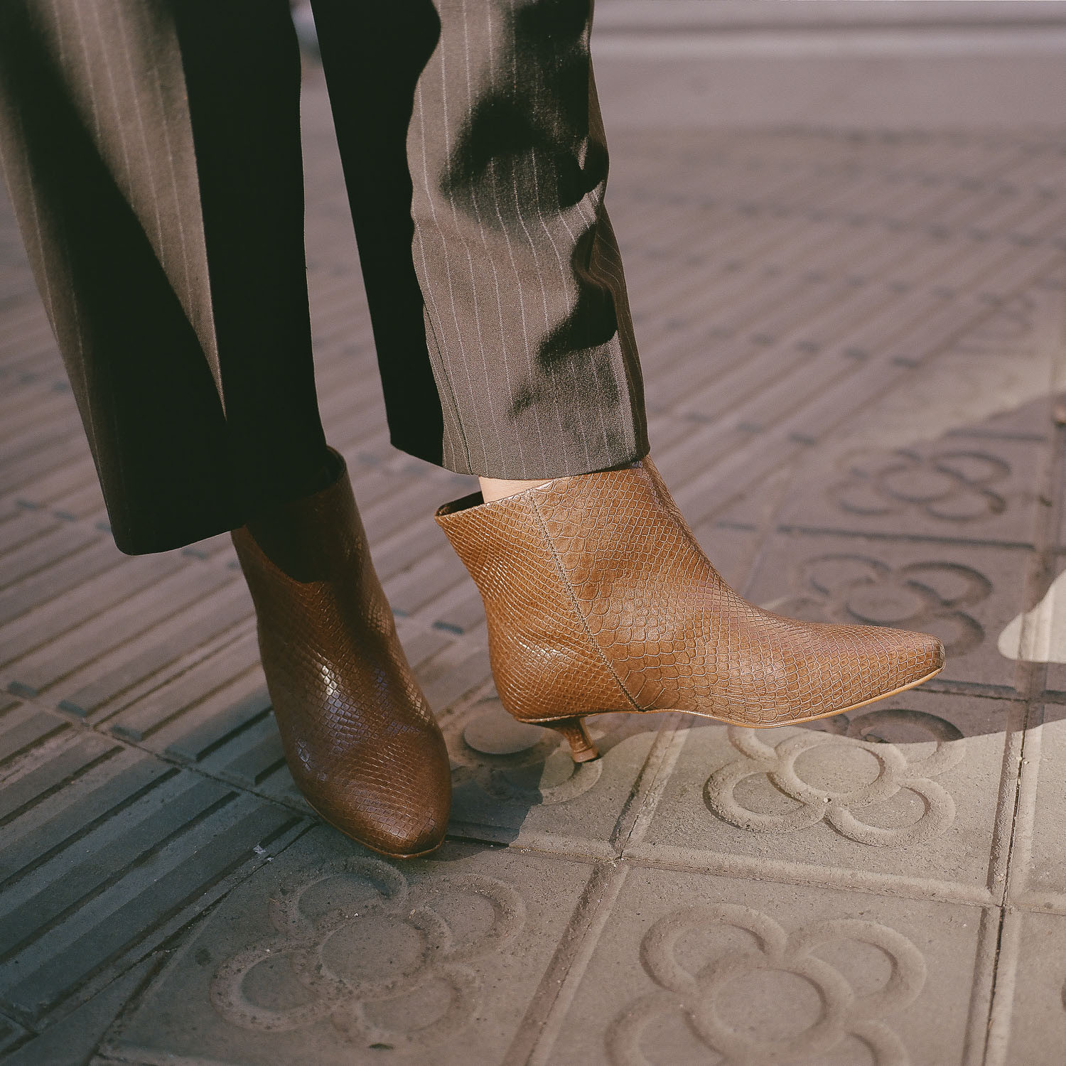 Vared botki, karmelowy wzór krokodyla | Balagan Studio