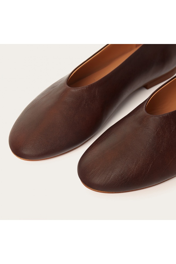 Opera shoes, dark brown | Balagan Studio
