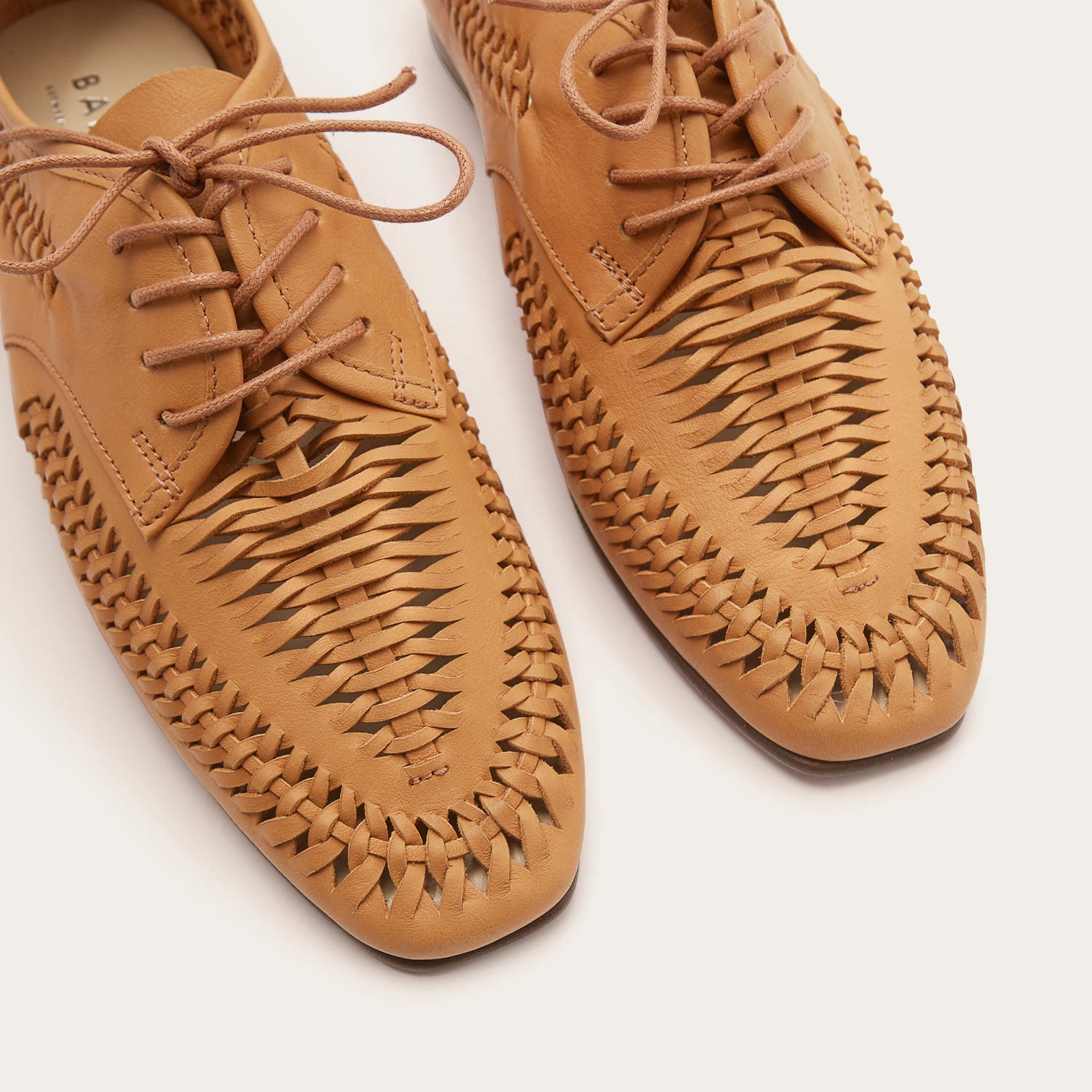 Tzama Flats, natural | Balagan Studio